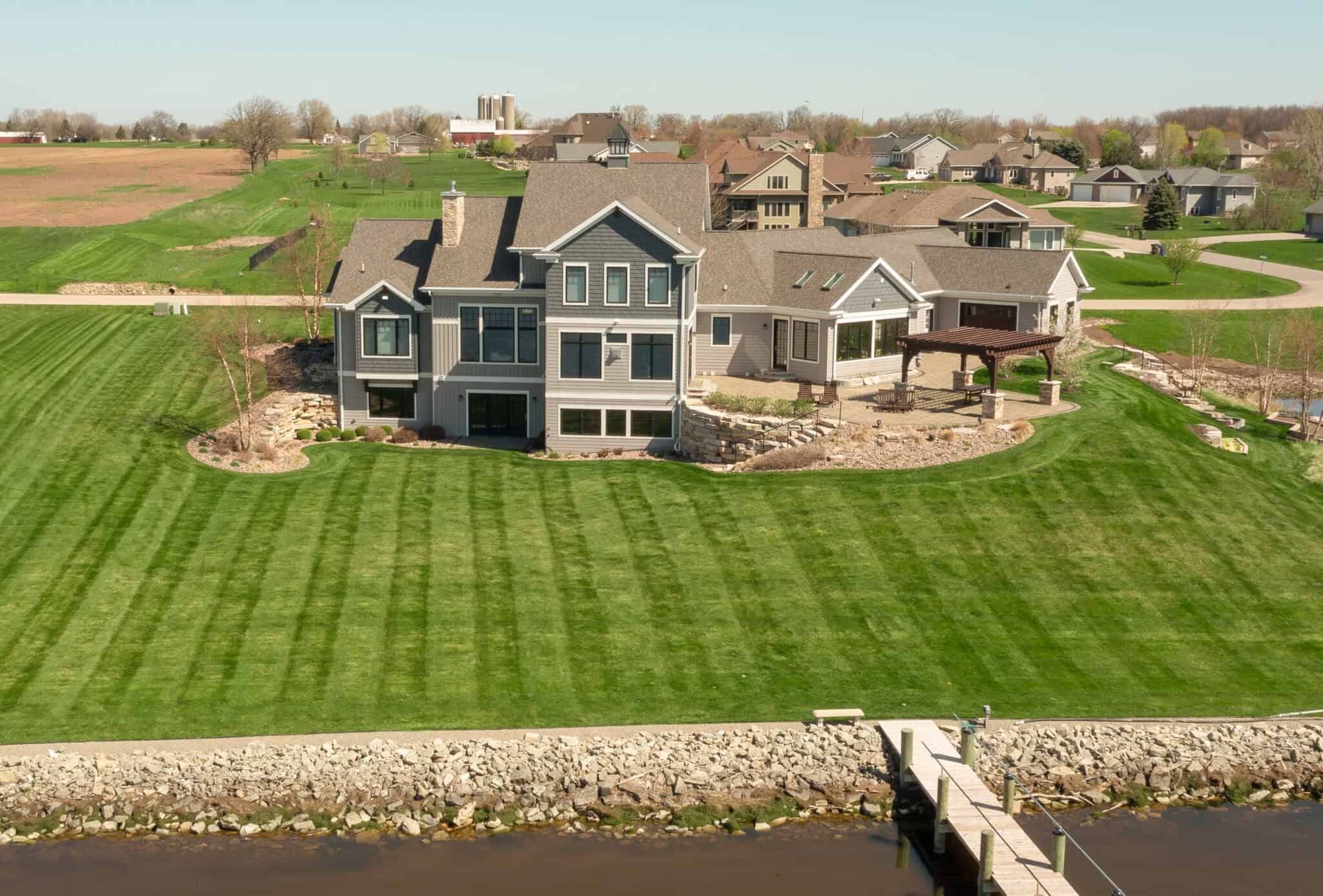 Garden Center, Landscape Design & Plantings in Kewaskum, WI- Stuart's ...